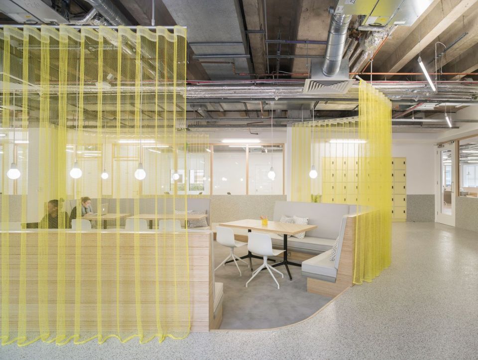 High-Quality Curtain Fabrics – Transparent to Opaque