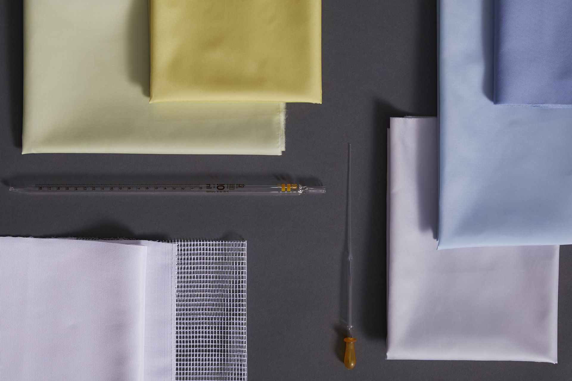Curtain fabrics for every application - from transparent to dense